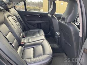 Pelēks Volvo S80 2015 Ogre, ar dzinēja tilpumu 2.00 L un nobraukumu 211 tūkst. km par 9790 €, foto 26 vietnē AUTOMOTO.COM.LV
