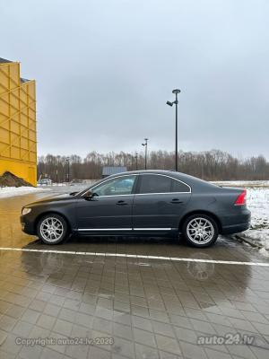 Grey Volvo S80 2015 in Tallinn, with an engine capacity of 1.60 L and mileage of 210 thousand km for 8490 €, photo 5 on AUTOMOTO.COM.LV