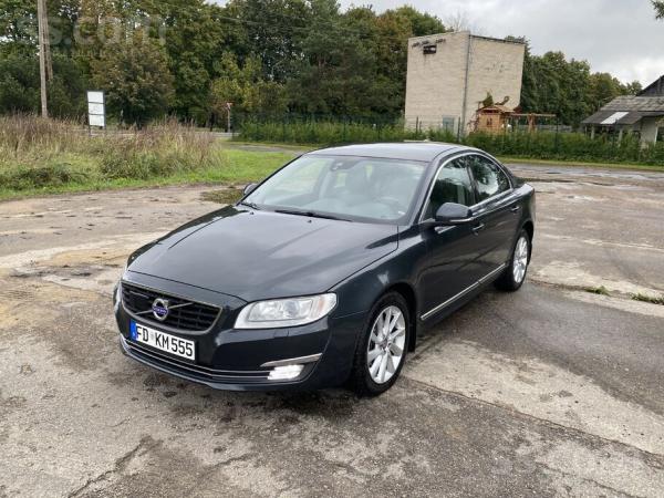 Grey Volvo S80 2015 in Ogre, with an engine capacity of 2.00 L and mileage of 211 thousand km for 8790 €, photo 2 on AUTOMOTO.COM.LV