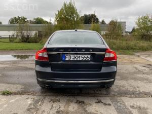 Pelēks Volvo S80 2015 Ogre, ar dzinēja tilpumu 2.00 L un nobraukumu 211 tūkst. km par 8790 €, foto 7 vietnē AUTOMOTO.COM.LV