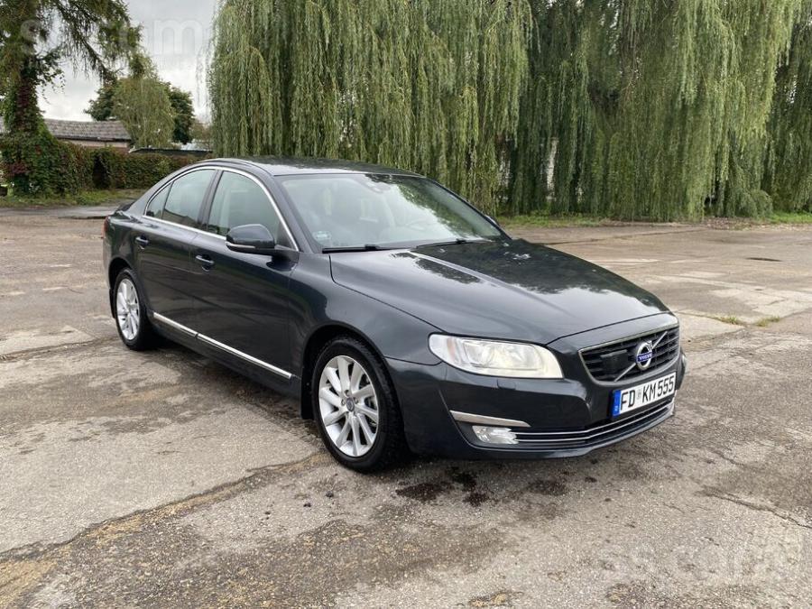 Pelēks Volvo S80 2015 Ogre, ar dzinēja tilpumu 2.00 L un nobraukumu 211 tūkst. km par 8790 €, foto 9 vietnē AUTOMOTO.COM.LV