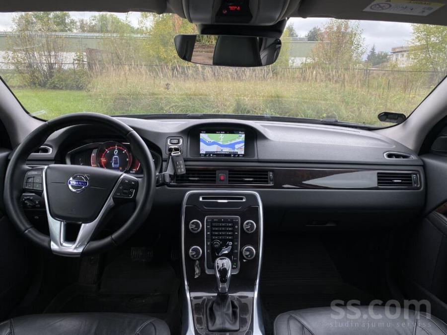 Pelēks Volvo S80 2015 Ogre, ar dzinēja tilpumu 2.00 L un nobraukumu 211 tūkst. km par 8790 €, foto 13 vietnē AUTOMOTO.COM.LV