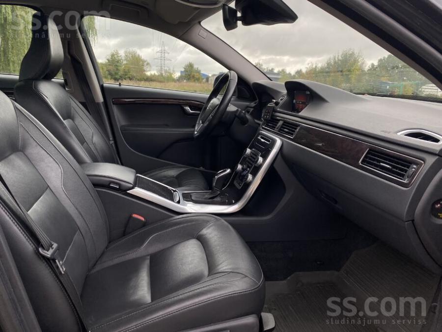 Pelēks Volvo S80 2015 Ogre, ar dzinēja tilpumu 2.00 L un nobraukumu 211 tūkst. km par 8790 €, foto 14 vietnē AUTOMOTO.COM.LV