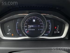 Pelēks Volvo S80 2015 Ogre, ar dzinēja tilpumu 2.00 L un nobraukumu 211 tūkst. km par 8790 €, foto 23 vietnē AUTOMOTO.COM.LV