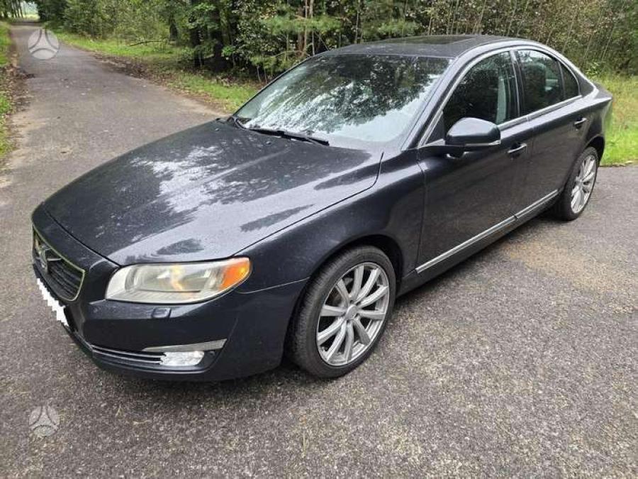 Grey Volvo S80 2015 in Silute, with an engine capacity of 2.95 L and mileage of 254 thousand km for 6800 €, photo 3 on AUTOMOTO.COM.LV