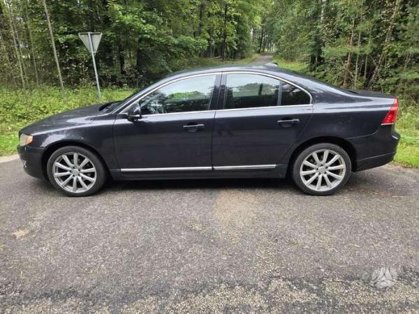 Pelēks Volvo S80 2015 Šilutė, ar dzinēja tilpumu 2.95 L un nobraukumu 254 tūkst. km par 6800 €, foto 4 vietnē AUTOMOTO.COM.LV