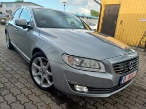 Grey Volvo S80 2016 in Riga, with an engine capacity of 2.00 L and mileage of 240 thousand km for 11490 €, photo 5 on AUTOMOTO.COM.LV
