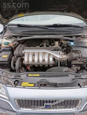Pelēks Volvo S80 2001 Jelgava, ar dzinēja tilpumu 2.90 L un nobraukumu 268 tūkst. km par 2750 €, foto 14 vietnē AUTOMOTO.COM.LV