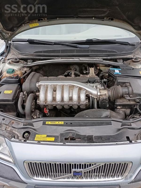 Pelēks Volvo S80 2001 Jelgava, ar dzinēja tilpumu 2.90 L un nobraukumu 268 tūkst. km par 2490 €, foto 7 vietnē AUTOMOTO.COM.LV