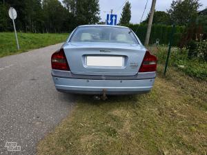 Volvo S80 2000 in Vilnius, with an engine capacity of 2.40 L and mileage of 330 thousand km for 850 €, photo 3 on AUTOMOTO.COM.LV