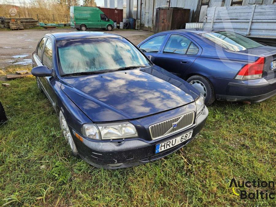 Volvo S80 2002 Kretinga, ar dzinēja tilpumu 2.40 L un nobraukumu 0 tūkst. km par 300 €, foto 2 vietnē AUTOMOTO.COM.LV