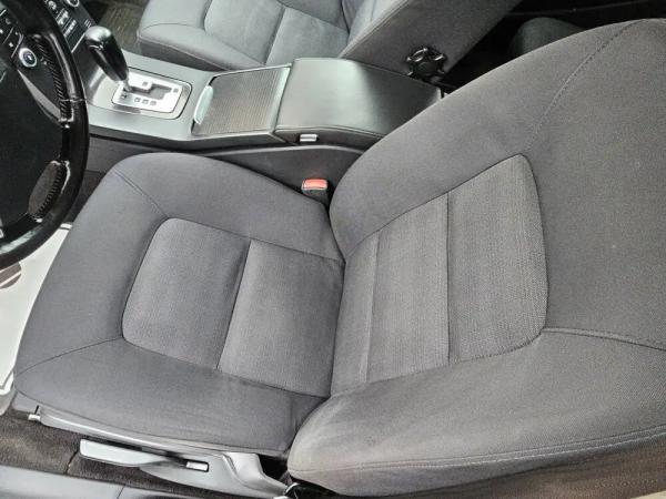 Sarkans Volvo S80 2007 Jēkabpils, ar dzinēja tilpumu 2.40 L un nobraukumu 354 tūkst. km par 4490 €, foto 10 vietnē AUTOMOTO.COM.LV