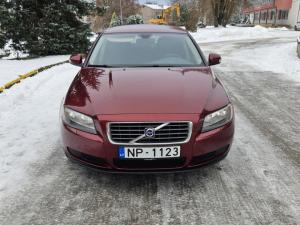 Red Volvo S80 2007 in Riga, with an engine capacity of 2.40 L and mileage of 354 thousand km for 4490 €, photo 4 on AUTOMOTO.COM.LV