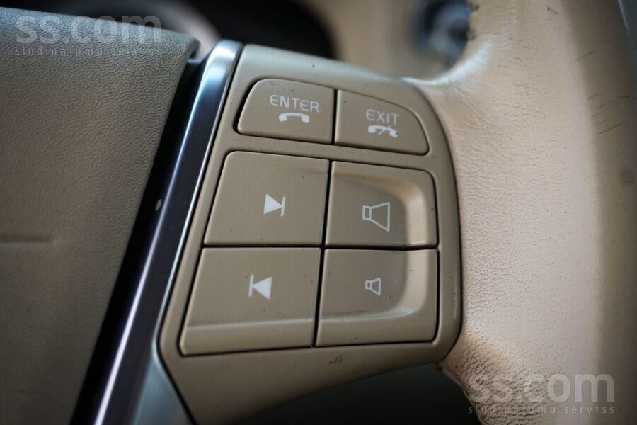 Sarkans Volvo S80 2010 Rīga, ar dzinēja tilpumu 2.00 L un nobraukumu 368 tūkst. km par 5290 €, foto 10 vietnē AUTOMOTO.COM.LV