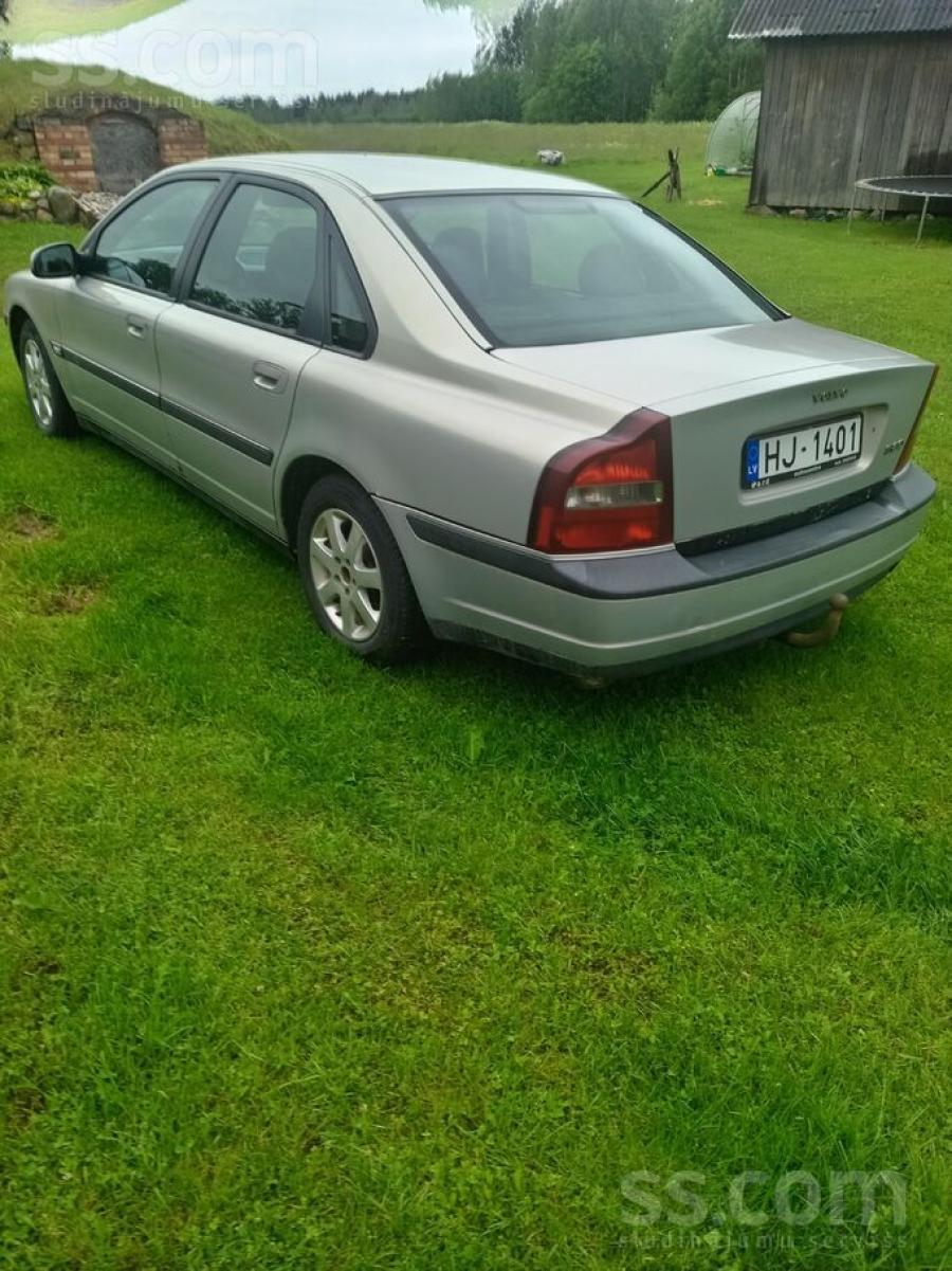 Volvo S80 1999 Valka, ar dzinēja tilpumu 2.50 L un nobraukumu 404 tūkst. km par 900 €, foto 3 vietnē AUTOMOTO.COM.LV