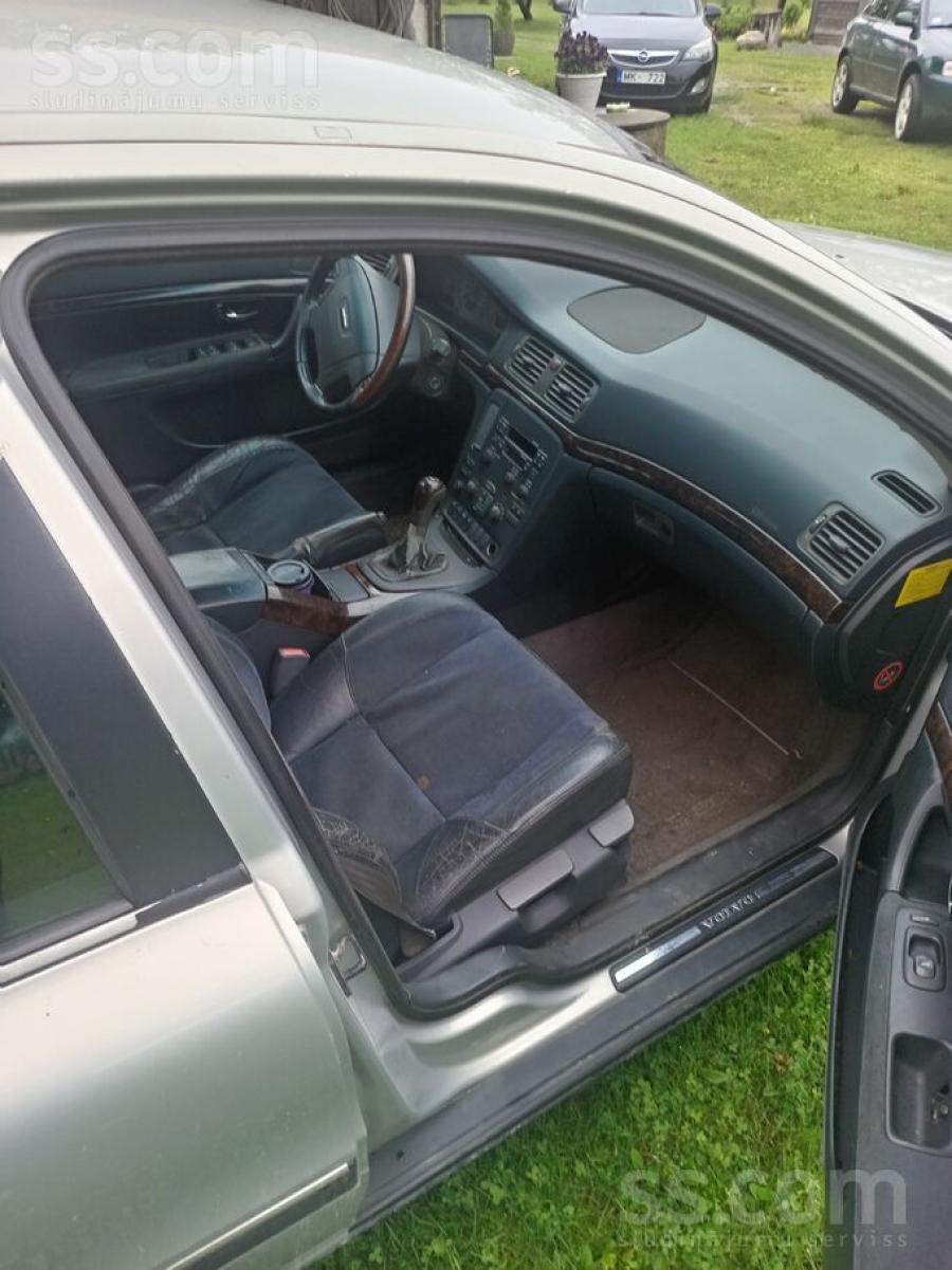 Volvo S80 1999 Valka, ar dzinēja tilpumu 2.50 L un nobraukumu 404 tūkst. km par 900 €, foto 5 vietnē AUTOMOTO.COM.LV
