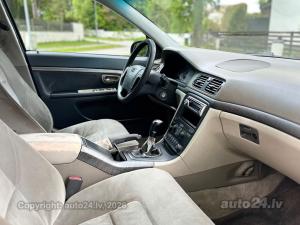 Volvo S80 1999 in Tallinn, with an engine capacity of 2.40 L and mileage of 356 thousand km for 990 €, photo 11 on AUTOMOTO.COM.LV