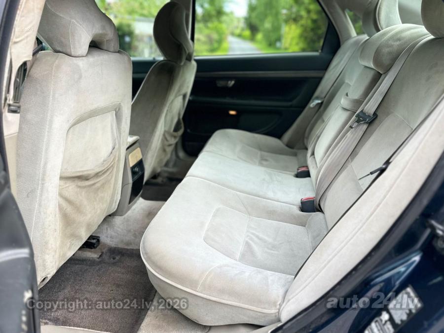 Volvo S80 1999 in Tallinn, with an engine capacity of 2.40 L and mileage of 356 thousand km for 990 €, photo 14 on AUTOMOTO.COM.LV