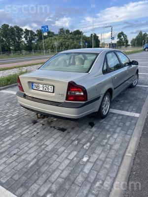 Вольво С80 1999 в Елгава, объемом двигателя 2.40 л и пробегом 343 тыс. км за 799 €, фото 4 на AUTOMOTO.COM.LV