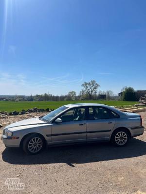 Volvo S80 1999 Kaišiadorys, ar dzinēja tilpumu 2.40 L un nobraukumu 400 tūkst. km par 700 €, foto 31 vietnē AUTOMOTO.COM.LV