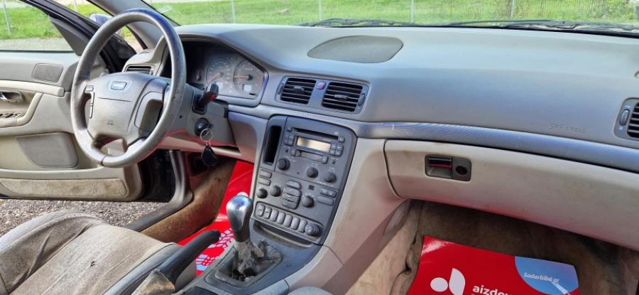 Volvo S80 1999 in Riga, with an engine capacity of 2.40 L and mileage of 408 thousand km for 850 €, photo 23 on AUTOMOTO.COM.LV