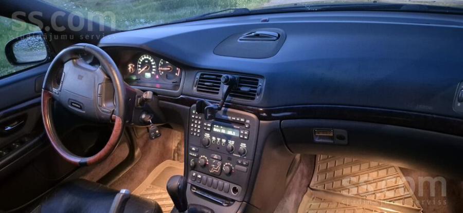 Volvo S80 1999 Rēzekne, ar dzinēja tilpumu 2.40 L un nobraukumu 296 tūkst. km par 1200 €, foto 7 vietnē AUTOMOTO.COM.LV