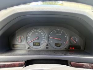 Volvo S80 1999 in Vilnius, with an engine capacity of 2.50 L and mileage of 435 thousand km for 430 €, photo 7 on AUTOMOTO.COM.LV