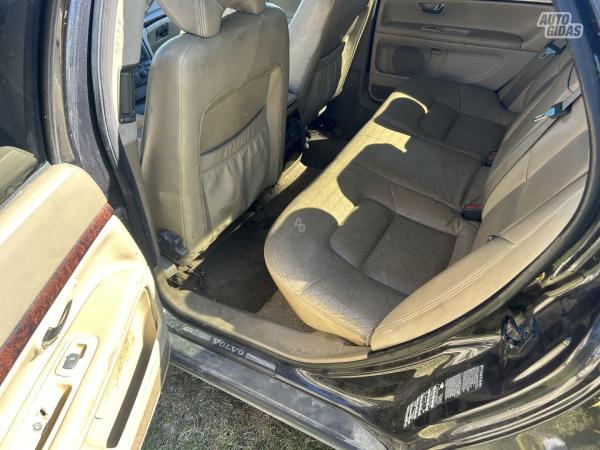 Volvo S80 2000 in Varena, with an engine capacity of 2.50 L and mileage of 387 thousand km for 560 €, photo 8 on AUTOMOTO.COM.LV