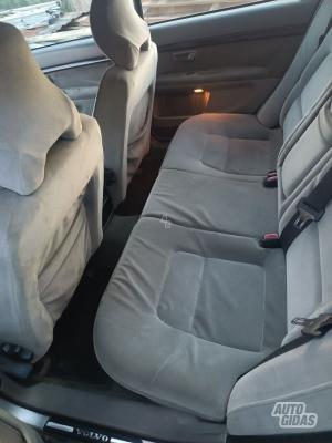 Volvo S80 2000 Raseiniai, ar dzinēja tilpumu 2.50 L un nobraukumu 331 tūkst. km par 880 €, foto 9 vietnē AUTOMOTO.COM.LV