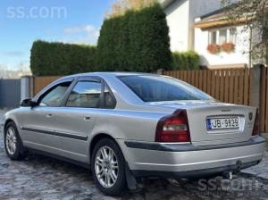 Volvo S80 2000 in Jelgava, with an engine capacity of 2.40 L and mileage of 481 thousand km for 1200 €, photo  on AUTOMOTO.COM.LV