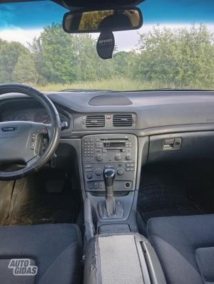 Volvo S80 2001 in Sakiai, with an engine capacity of 2.50 L and mileage of 287 thousand km for 1500 €, photo 10 on AUTOMOTO.COM.LV