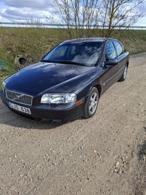 Volvo S80 2002 in Jurbarkas, with an engine capacity of 2.50 L and mileage of 287 thousand km for 680 €, photo  on AUTOMOTO.COM.LV
