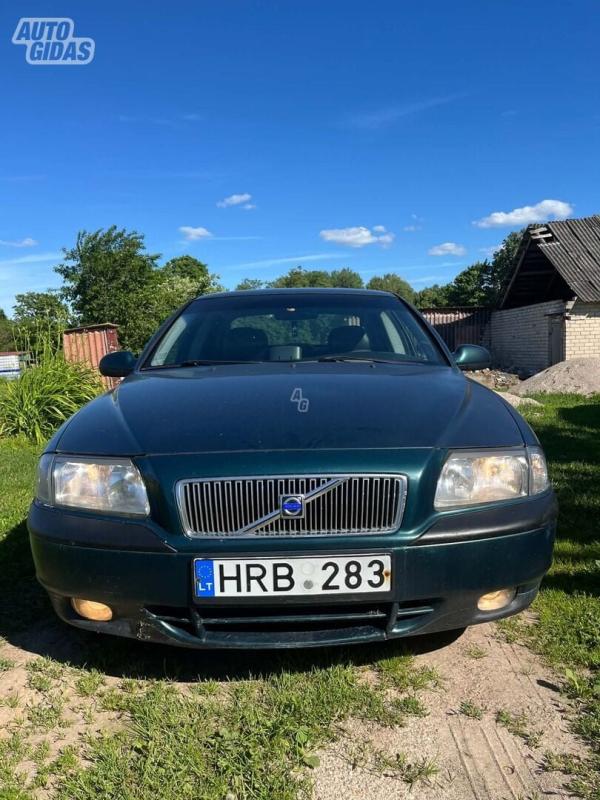 Volvo S80 2002 in Vilnius, with an engine capacity of 2.40 L and mileage of 3000 thousand km for 1000 €, photo 1 on AUTOMOTO.COM.LV