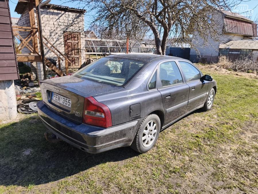 Вольво С80 2002 в Клайпеда, объемом двигателя 2.40 л и пробегом 195 тыс. км за 320 €, фото 4 на AUTOMOTO.COM.LV