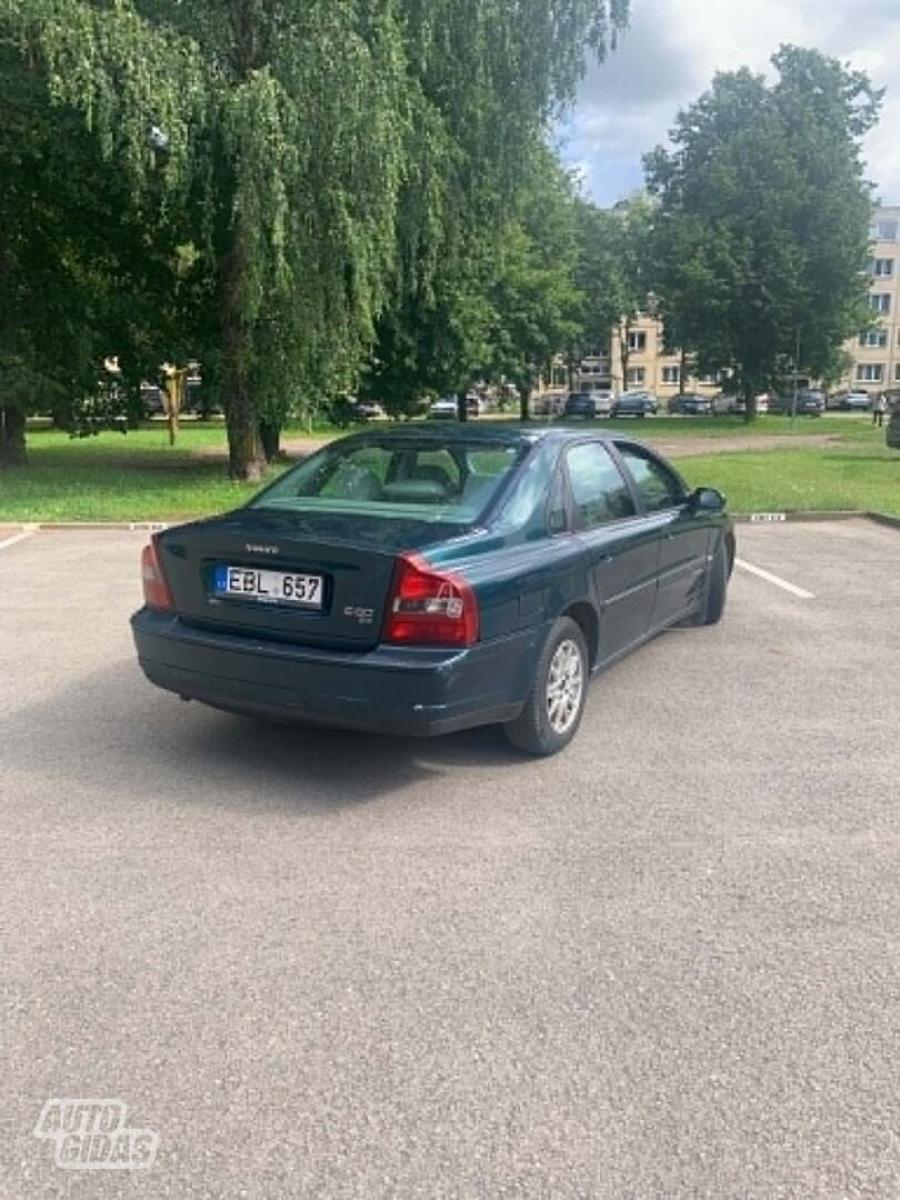 Volvo S80 2002 Alīta, ar dzinēja tilpumu 2.40 L un nobraukumu 400 tūkst. km par 700 €, foto 6 vietnē AUTOMOTO.COM.LV