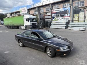 Volvo S80 2002 Viļņa, ar dzinēja tilpumu 2.40 L un nobraukumu 380 tūkst. km par 799 €, foto 3 vietnē AUTOMOTO.COM.LV