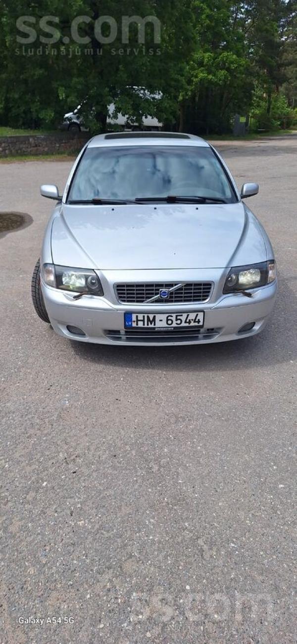 Volvo S80 2003 in Jurmala, with an engine capacity of 2.40 L and mileage of 459 thousand km for 1650 €, photo 1 on AUTOMOTO.COM.LV