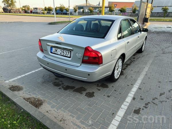 Volvo S80 2003 Saldus, ar dzinēja tilpumu 2.00 L un nobraukumu 285 tūkst. km par 1600 €, foto 5 vietnē AUTOMOTO.COM.LV