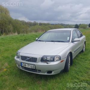 Volvo S80 2003 in Riga, with an engine capacity of 2.90 L and mileage of 330 thousand km for 990 €, photo 2 on AUTOMOTO.COM.LV