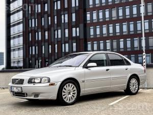 Volvo S80 2003 Rīga, ar dzinēja tilpumu 2.40 L un nobraukumu 0 tūkst. km par 1950 €, foto 2 vietnē AUTOMOTO.COM.LV