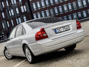 Volvo S80 2003 Rīga, ar dzinēja tilpumu 2.40 L un nobraukumu 0 tūkst. km par 1950 €, foto 3 vietnē AUTOMOTO.COM.LV