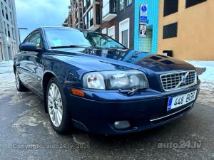 Volvo S80 2003 in Tallinn, with an engine capacity of 2.40 L and mileage of 399 thousand km for 1999 €, photo 2 on AUTOMOTO.COM.LV