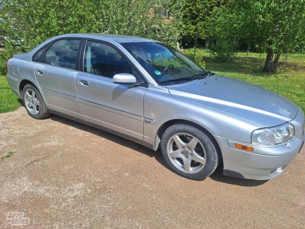 Volvo S80 2003 Kauņa, ar dzinēja tilpumu 2.40 L un nobraukumu 367 tūkst. km par 1650 €, foto 1 vietnē AUTOMOTO.COM.LV