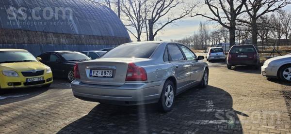 Volvo S80 2003 Valmiera, ar dzinēja tilpumu 2.50 L un nobraukumu 509 tūkst. km par 1150 €, foto 3 vietnē AUTOMOTO.COM.LV