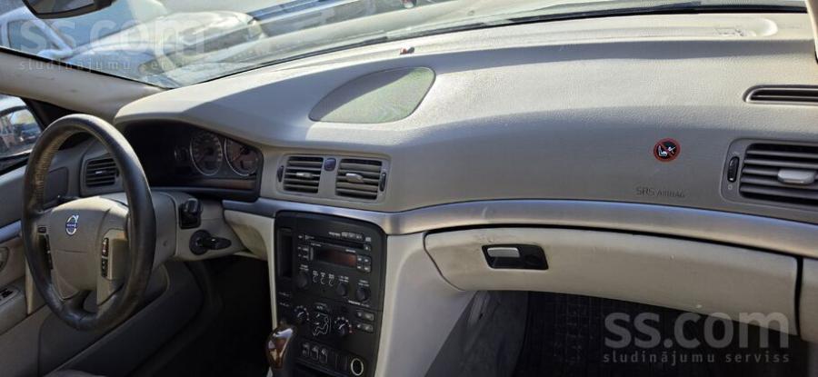 Volvo S80 2003 Valmiera, ar dzinēja tilpumu 2.50 L un nobraukumu 509 tūkst. km par 1150 €, foto 10 vietnē AUTOMOTO.COM.LV