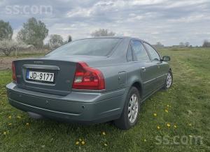 Вольво С80 2003 в Рига, объемом двигателя 2.40 л и пробегом 414 тыс. км за 1300 €, фото 5 на AUTOMOTO.COM.LV