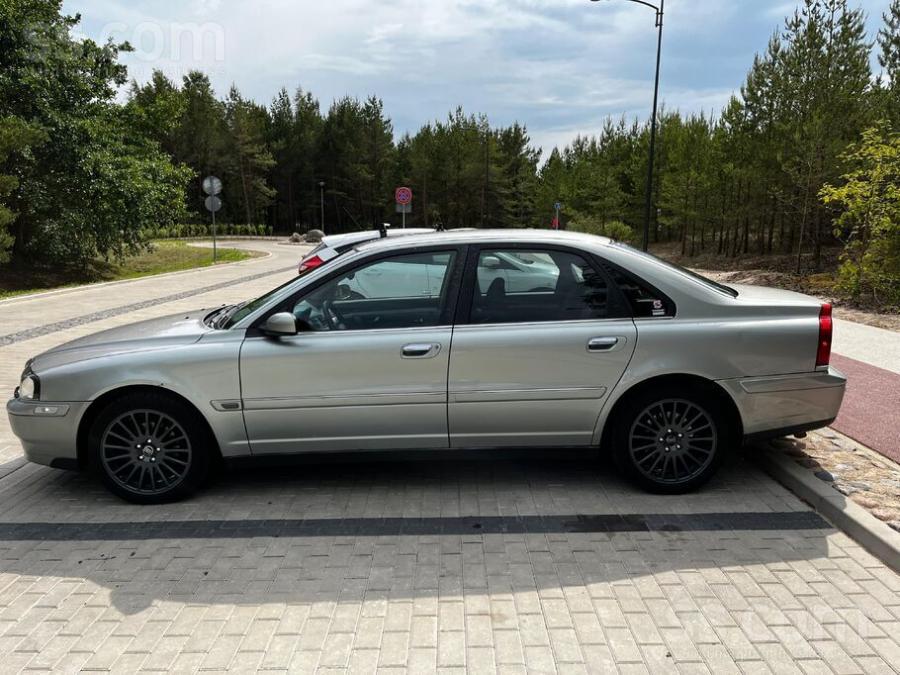 Volvo S80 2004 Ventspils, ar dzinēja tilpumu 2.40 L un nobraukumu 316 tūkst. km par 1850 €, foto 6 vietnē AUTOMOTO.COM.LV