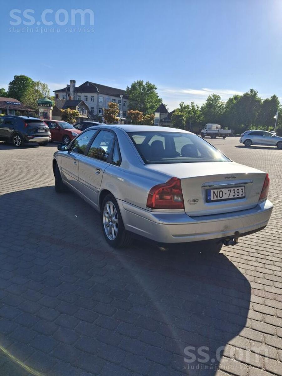 Вольво С80 2004 в Тукумс, объемом двигателя 2.40 л и пробегом 332 тыс. км за 2400 €, фото 5 на AUTOMOTO.COM.LV