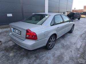 Вольво С80 2004 в Вильнюс, объемом двигателя 2.40 л и пробегом 420 тыс. км за 1200 €, фото 4 на AUTOMOTO.COM.LV