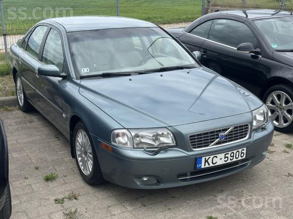 Volvo S80 2004 Tukums, ar dzinēja tilpumu 2.50 L un nobraukumu 0 tūkst. km par 1999 €, foto 1 vietnē AUTOMOTO.COM.LV